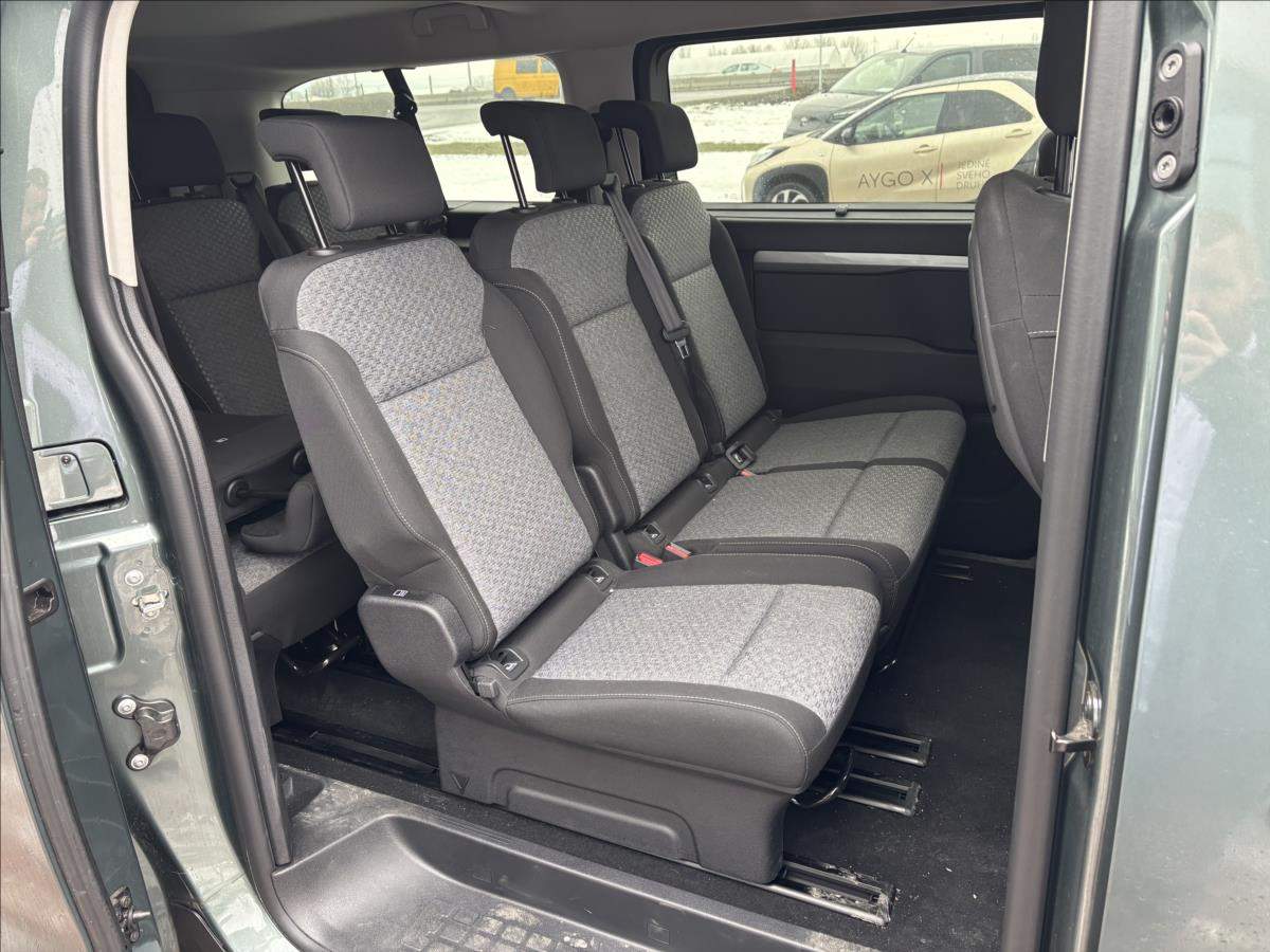 Prodej Toyota - Proace Family 8S Webasto | tutut.cz